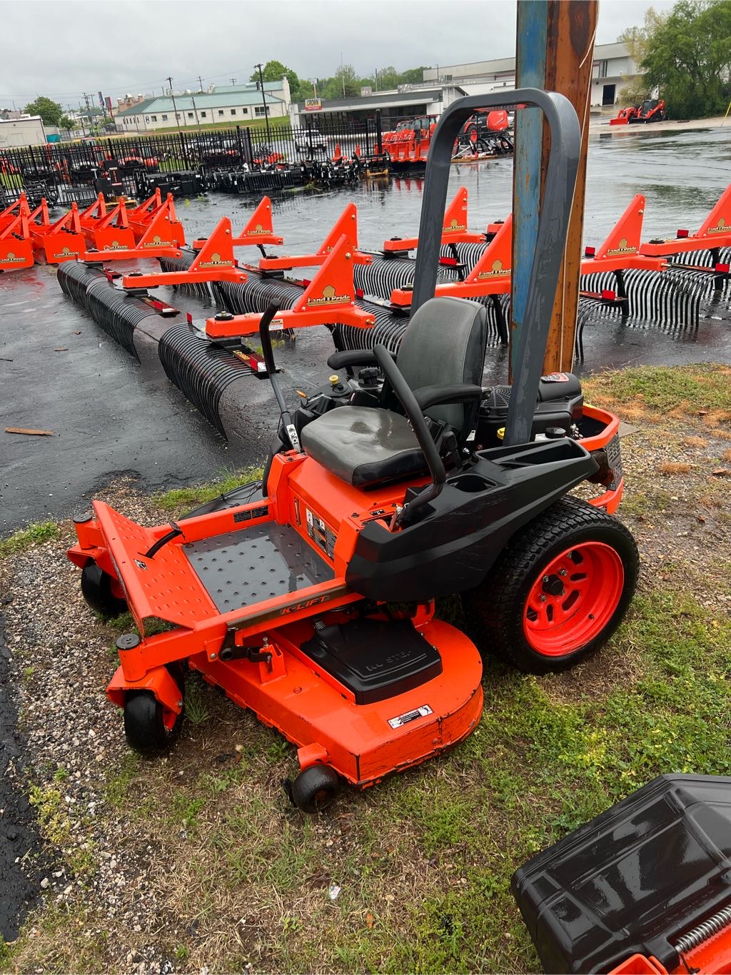 Lawn Mower Mid_Mount_Zero_Turn - Equipment Listings - Crown Power ...